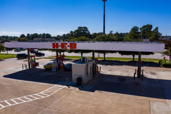 H-E-B - Updated December 2025 - 12 Photos & 15 Reviews - 2108 N Frazier ...