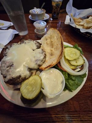 MACHS GUTE PUB AND GRILLE - Updated August 2024 - 64 Photos & 90 ...