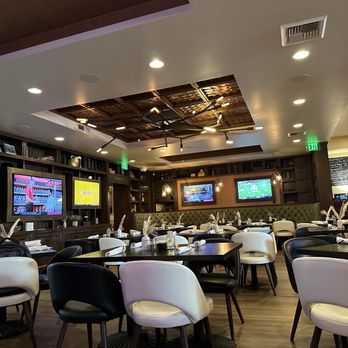 LOCAL KITCHEN - Updated February 2025 - 1976 Photos & 1367 Reviews ...