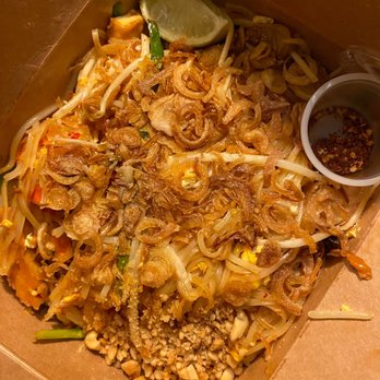 PINTOH - Updated October 2025 - 32 Photos - 21 John St N, Hamilton ...