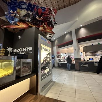 AMC DINE-IN SOUTHPOINT 17 - Updated December 2025 - 119 Photos & 278 ...