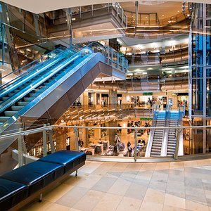 PLACE DUPUIS - 845 Rue Saint Catherine E, Montréal, Quebec - Centres ...