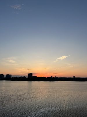 TAVERN ON THE FALLS - Updated December 2025 - 30 Photos & 22 Reviews ...