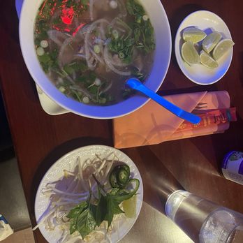 SAIGON RESTAURANT AND BAR - Updated May 2025 - 188 Photos & 293 Reviews ...