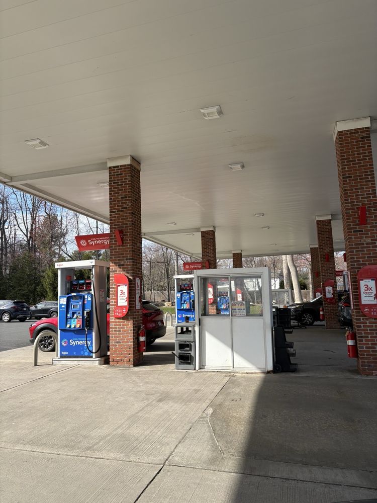 CHESTNUT RIDGE EXXON SERVICE CENTER - Updated October 2025 - 11 Photos ...