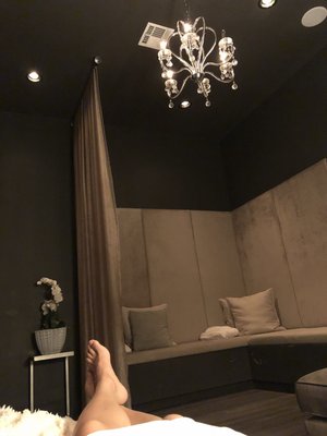 LE ROCHE BLEU DAY SPA - Updated December 2025 - 19 Photos & 16 Reviews ...