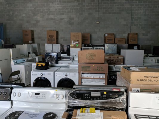 NO STUFF APPLIANCES AND FURNITURE - Updated December 2025 - 13 Photos ...