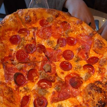 KING TAPS - Updated December 2025 - 46 Photos - 620 King St West ...