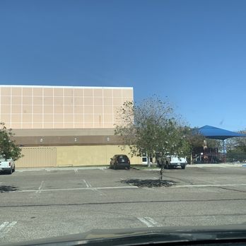 KERR MCGEE CENTER - Updated October 2025 - 21 Photos - 100 W California ...