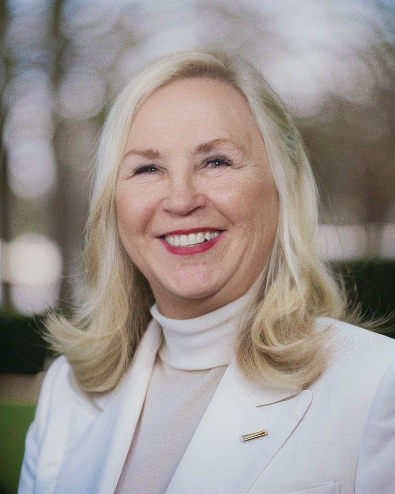 SUSIE CORDELL - CP RPM GROUP - Updated June 2024 - 4328 Central Ave ...