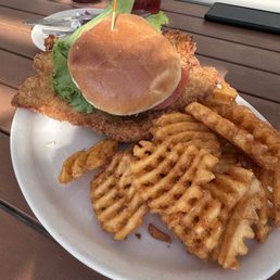 BUSY CORNER - Updated July 2025 - 278 Photos & 141 Reviews - 302 S ...