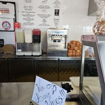 MAIN BURGER - Updated December 2025 - 191 Photos & 133 Reviews - 161 W ...