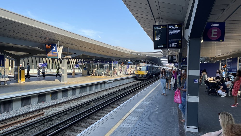 LONDON BRIDGE STATION - Updated July 2025 - 110 Photos & 39 Reviews ...