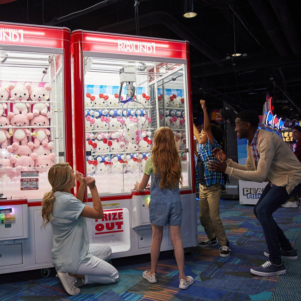 ROUND1 BOWLING & ARCADE - HOUSTON - Updated January 2026 - 26 Photos - 3000 Willowbrook Mall ...