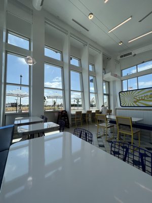 FOSTERS FREEZE - Updated November 2025 - 48 Photos & 46 Reviews - 105 E ...