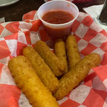 SIX POINTS PUB - Updated December 2024 - 130 Photos & 94 Reviews - 574 ...