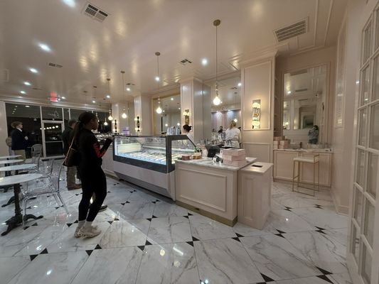 SUCRE - Updated October 2025 - 49 Photos & 16 Reviews - 5720 Corporate ...