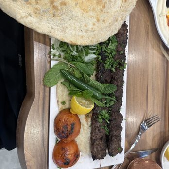 ZARZOOR RESTAURANT - Updated August 2024 - 122 Photos & 93 Reviews ...