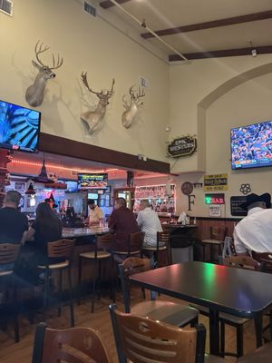 MAX’S ROADHOUSE - Updated January 2025 - 68 Photos & 131 Reviews - 5375 ...