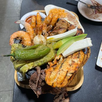 COCOS MARISCOS & BAR SNOHOMISH - Updated May 2024 - 66 Photos & 69 ...