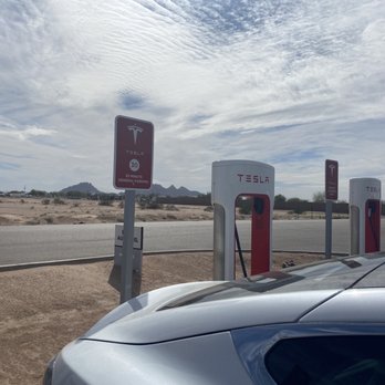TESLA SUPERCHARGER - TACNA - Updated September 2025 - 13 Photos & 12 ...