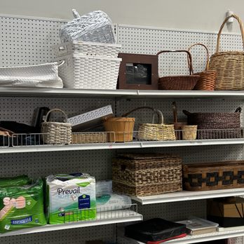 GOODWILL STORE & DONATION CENTER - Updated May 2025 - 132 Photos & 172 ...