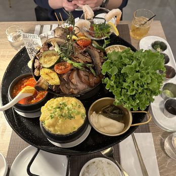 KARDEN - Updated March 2025 - 257 Photos & 67 Reviews - 630 Broad Ave ...