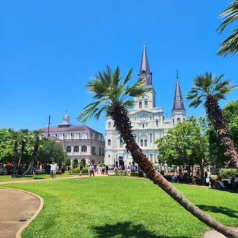 JACKSON SQUARE - Updated October 2025 - 2287 Photos & 526 Reviews - 751 ...