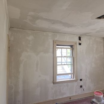 LARRY THE PAINTER - Updated December 2025 - 224 Photos & 156 Reviews ...