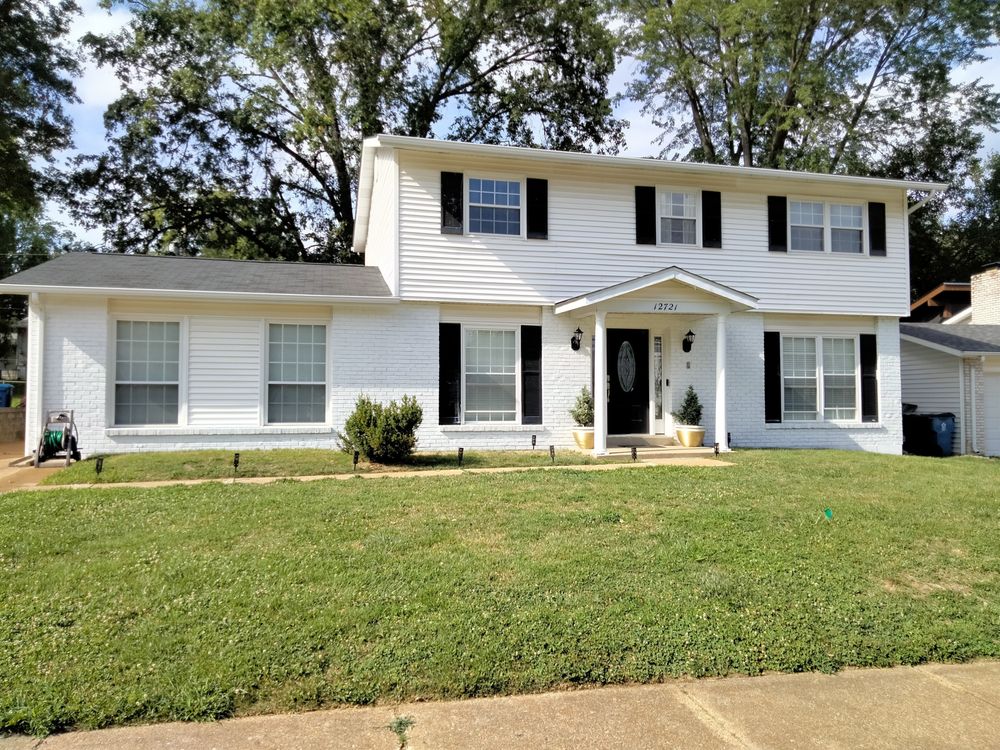 AUSTIN PAINTS - Updated September 2025 - 22 Photos - Cahokia, Illinois ...