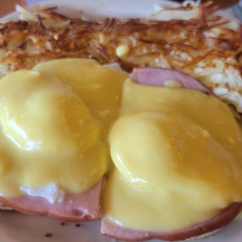 LIL’ JON RESTAURANT & LOUNGE - Updated December 2025 - 623 Photos & 822 ...