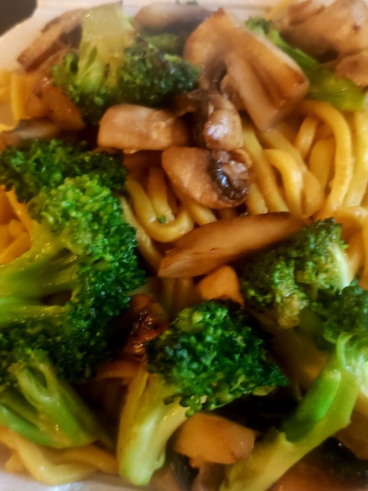 FUJI JAPANESE - Updated March 2025 - 1596 E Main St, Duncan, South ...