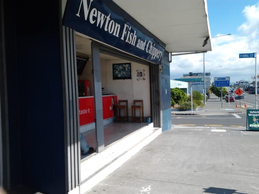 NEWTON FISH AND CHIPPERY - Updated October 2025 - 270 Great North Rd ...