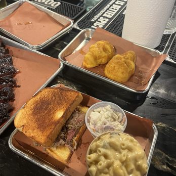 APOCALYPSE BBQ - Updated July 2024 - 938 Photos & 615 Reviews - 9980 SW ...