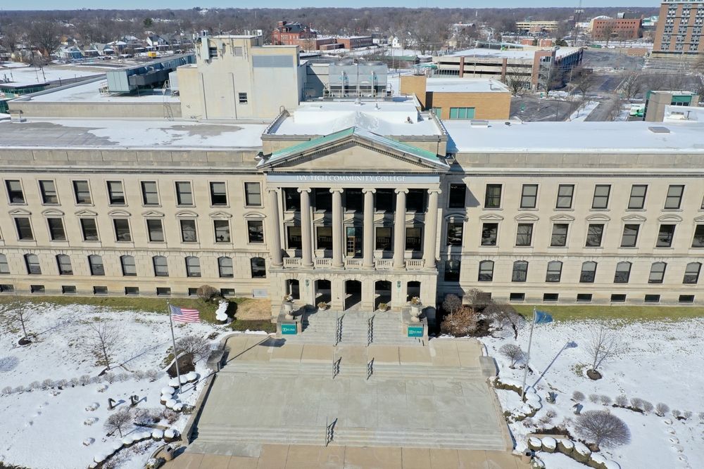 IVY TECH COMMUNITY COLLEGE - Updated January 2026 - 15 Reviews - 50 W ...