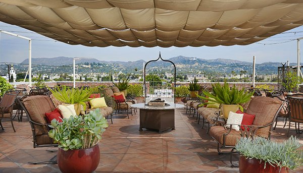 KINGSLEY MANOR - Updated December 2025 - 61 Photos & 15 Reviews - 1055 ...