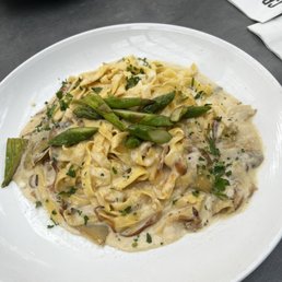 CRAVE - Updated August 2024 - 185 Photos & 100 Reviews - 220 Broadway ...