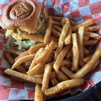 ROOTS BURGER BAR - Updated October 2024 - 71 Photos & 113 Reviews ...