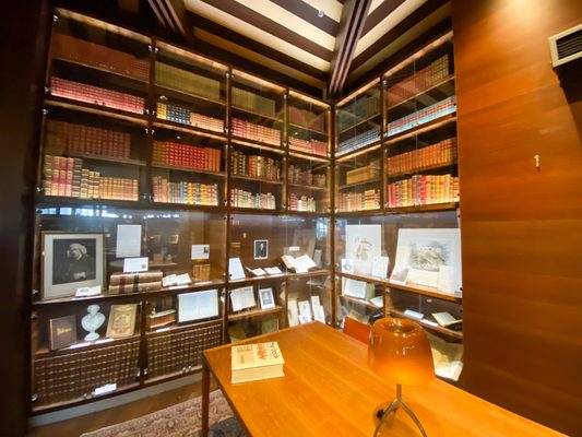 SAN DIEGO PUBLIC LIBRARY, CENTRAL LIBRARY - 929 Photos & 271 Reviews ...