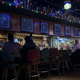HUMPY’S GREAT ALASKAN ALEHOUSE - Updated December 2025 - 979 Photos ...