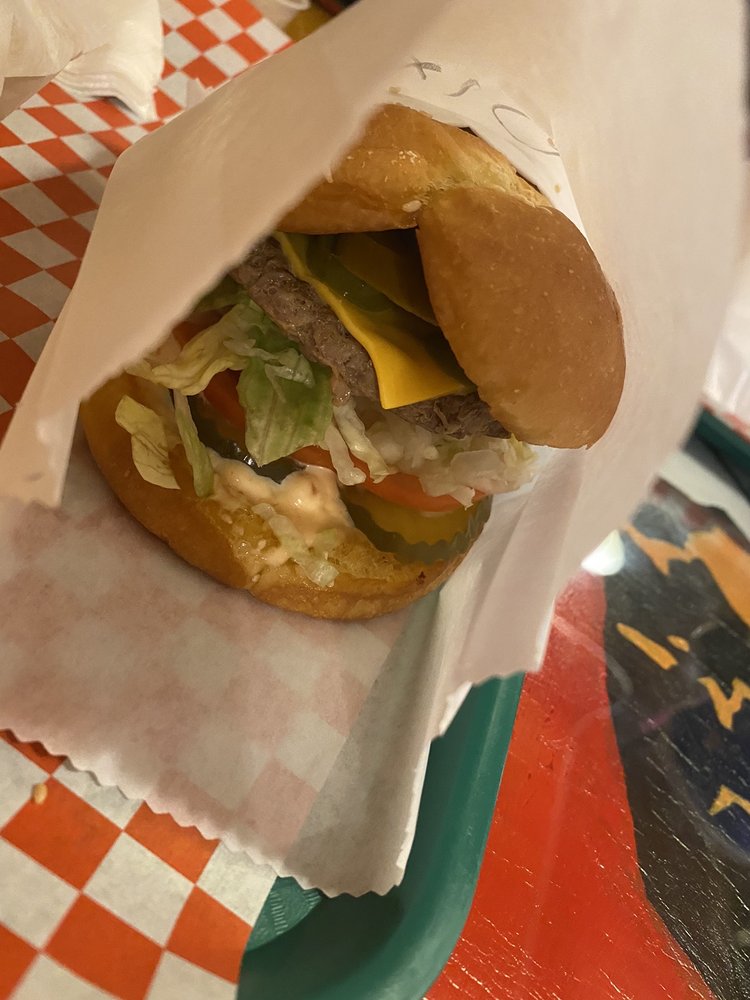 CHUCK WAGON DRIVE-IN - Updated July 2025 - 82 Photos & 123 Reviews ...