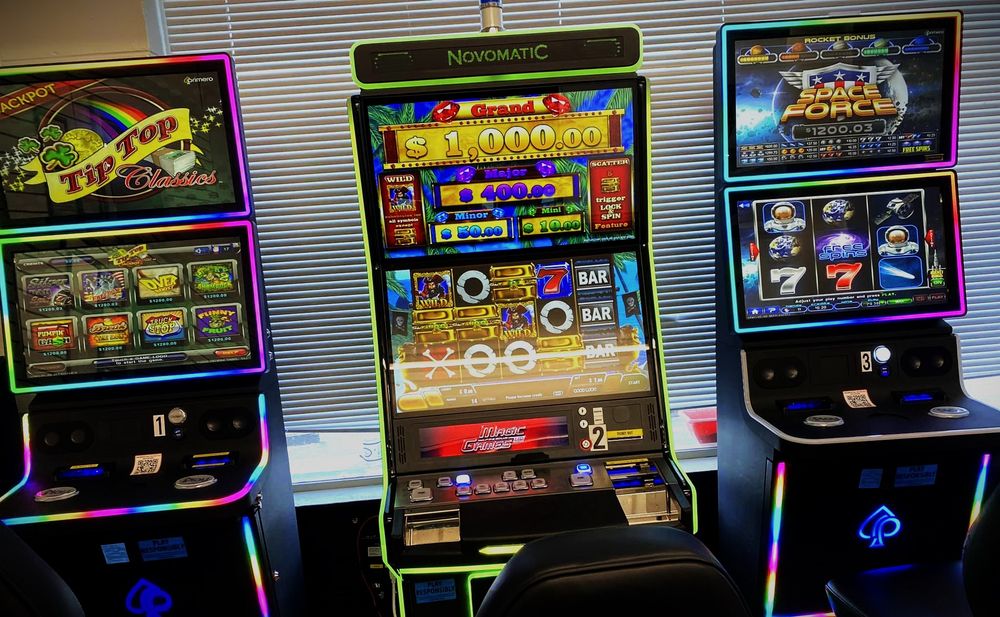 APPLE COUNTRY BILLIARDS AND GAMES - Updated October 2025 - 14 Photos ...