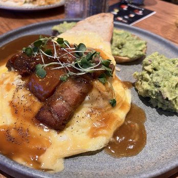 LE LERT - Updated December 2025 - 172 Photos & 24 Reviews - 27 Carlton ...