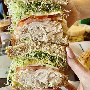 SMACKY’S ON BROADWAY - Updated October 2025 - 161 Photos & 214 Reviews ...