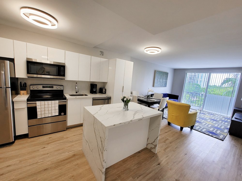 ALIRO APARTMENTS - Updated July 2024 - 57 Photos & 27 Reviews - 14000 ...