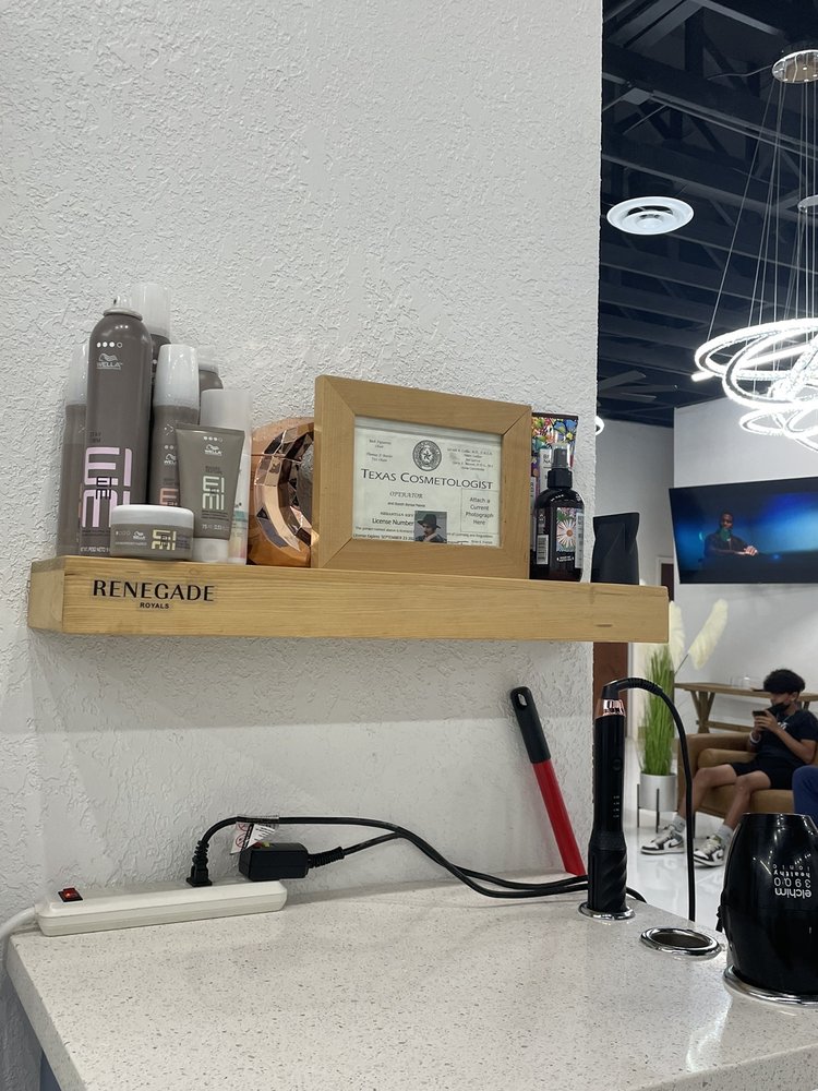 OH MY HAIR - Updated January 2026 - 13 Photos - 11440 Montwood Dr, El ...