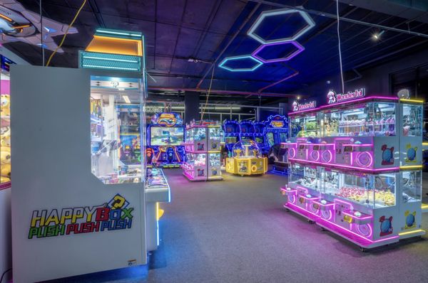 MAX FUNLAND - Updated December 2025 - 43 Photos & 10 Reviews - 3901 8th ...