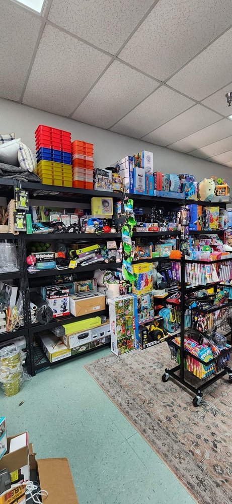 NEW LIFE RETAIL - Updated November 2025 - 110 N Peachtree St ...