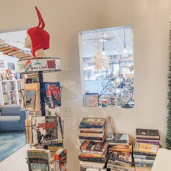 HELLO AGAIN BOOKS - Updated December 2025 - 21 Photos & 11 Reviews ...