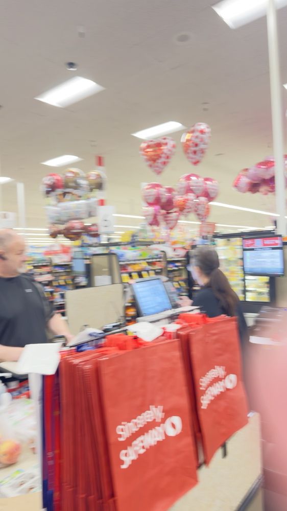 SAFEWAY - Updated June 2024 - 13 Photos & 83 Reviews - 100 Calistoga Rd ...